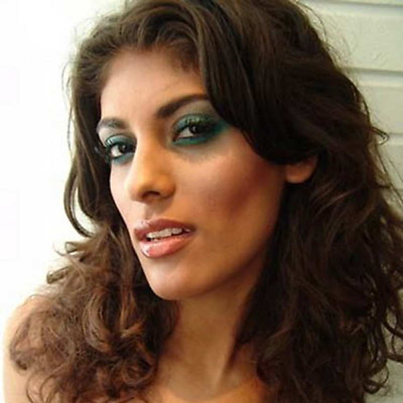 Characteristic women | Sheri | Bullet Models