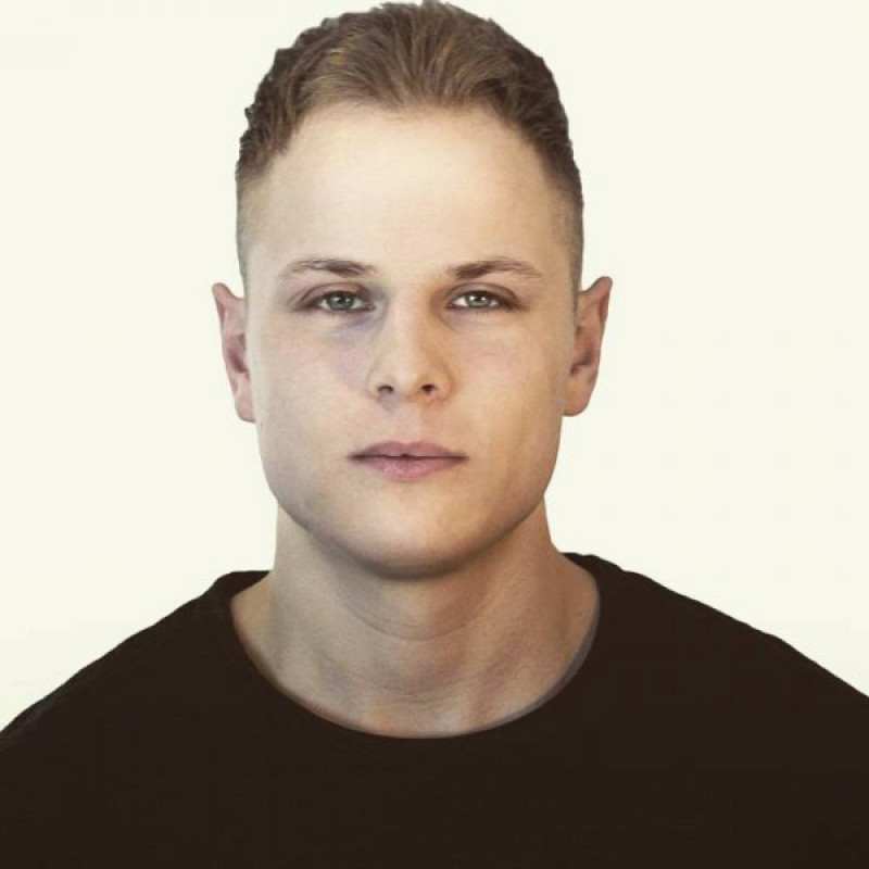 Real men | Adam | Bullet Models