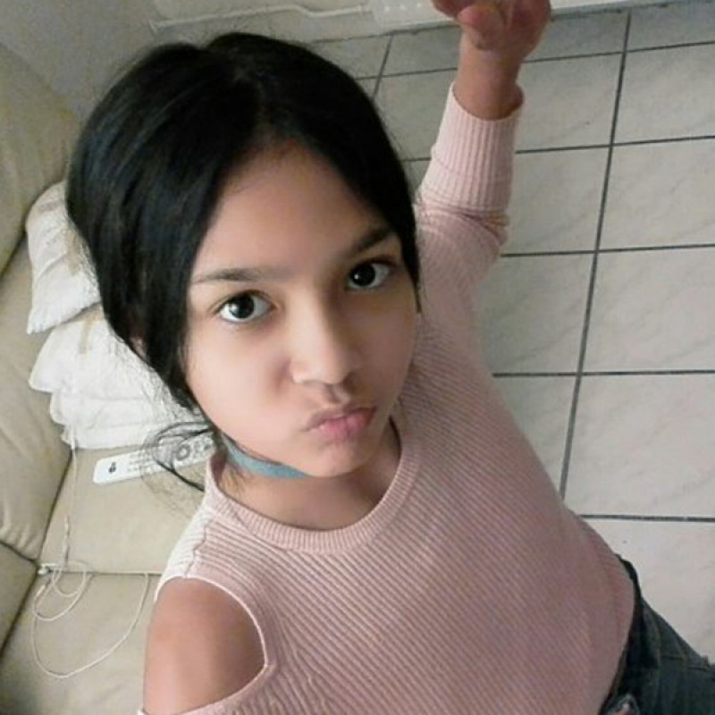 Women | Jasmina | Bullet Models