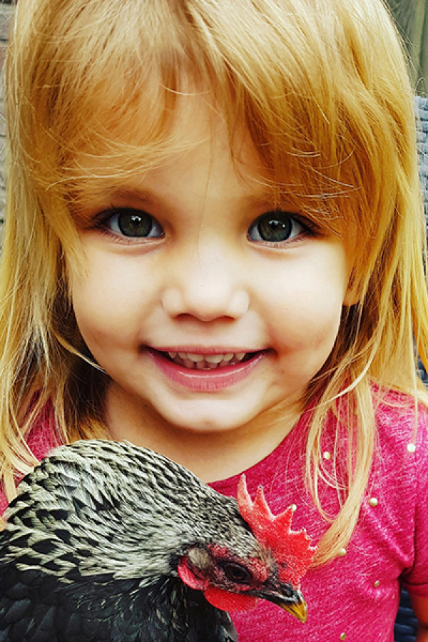 Girls | Ellie | Bullet Models