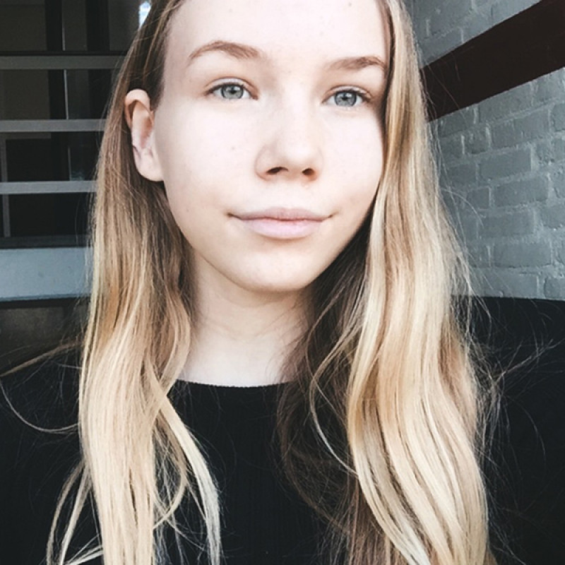 Women | Norah | Bullet Models