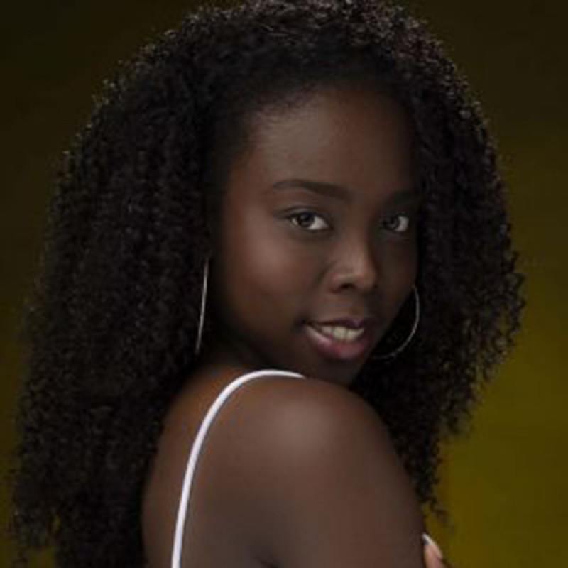 Real women | Myrtle | Bullet Models