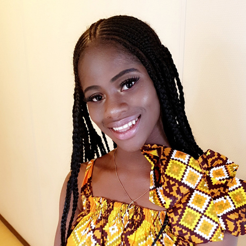 Women | Cecilia | Bullet Models