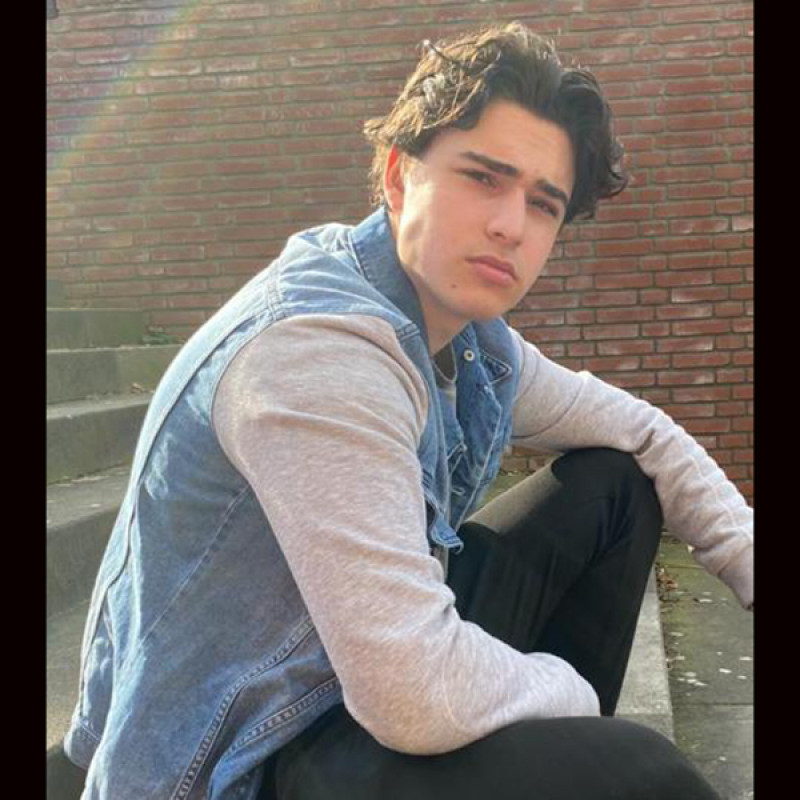 Characteristic men | Benjamin | Bullet Models