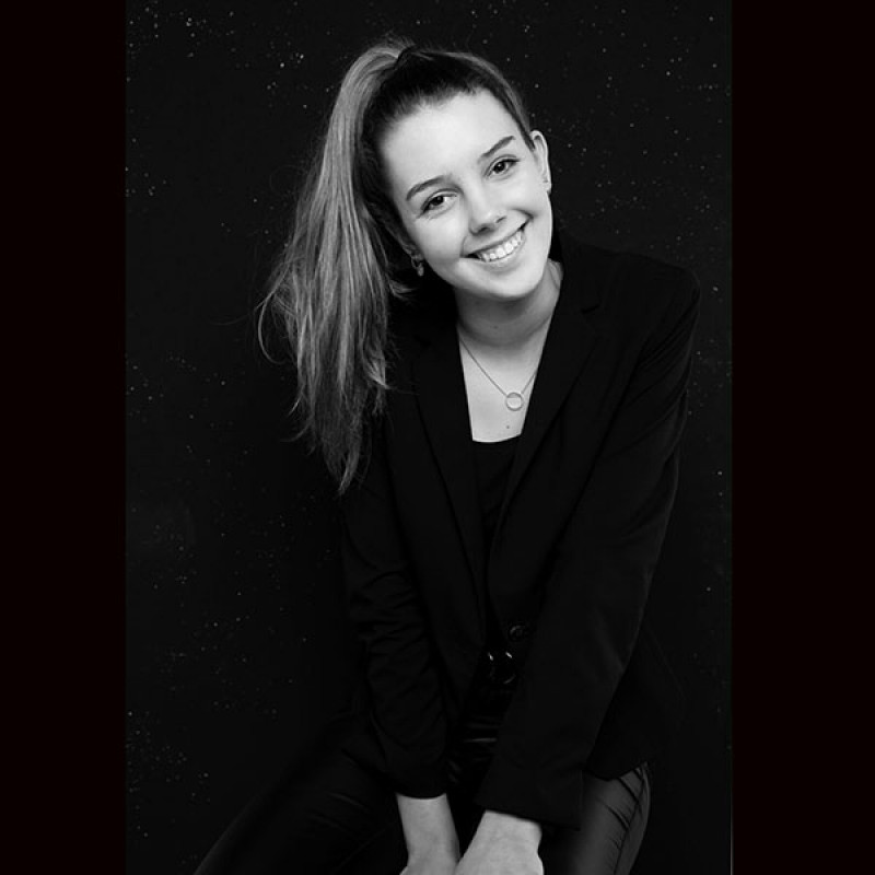 Real women | Ruth | Bullet Models