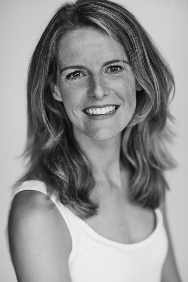 Women | Suzanne | Bullet Models