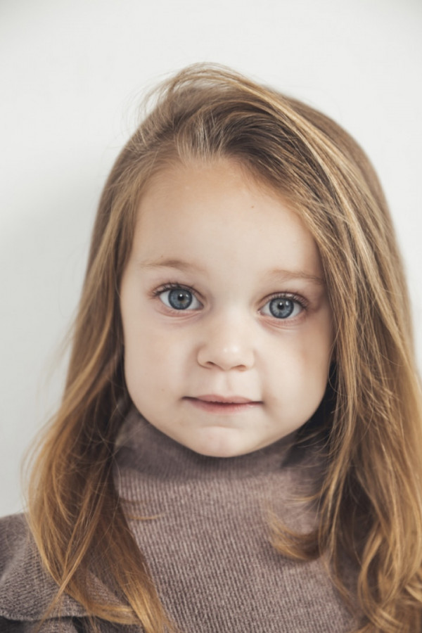 Women | Elin | Bullet Models