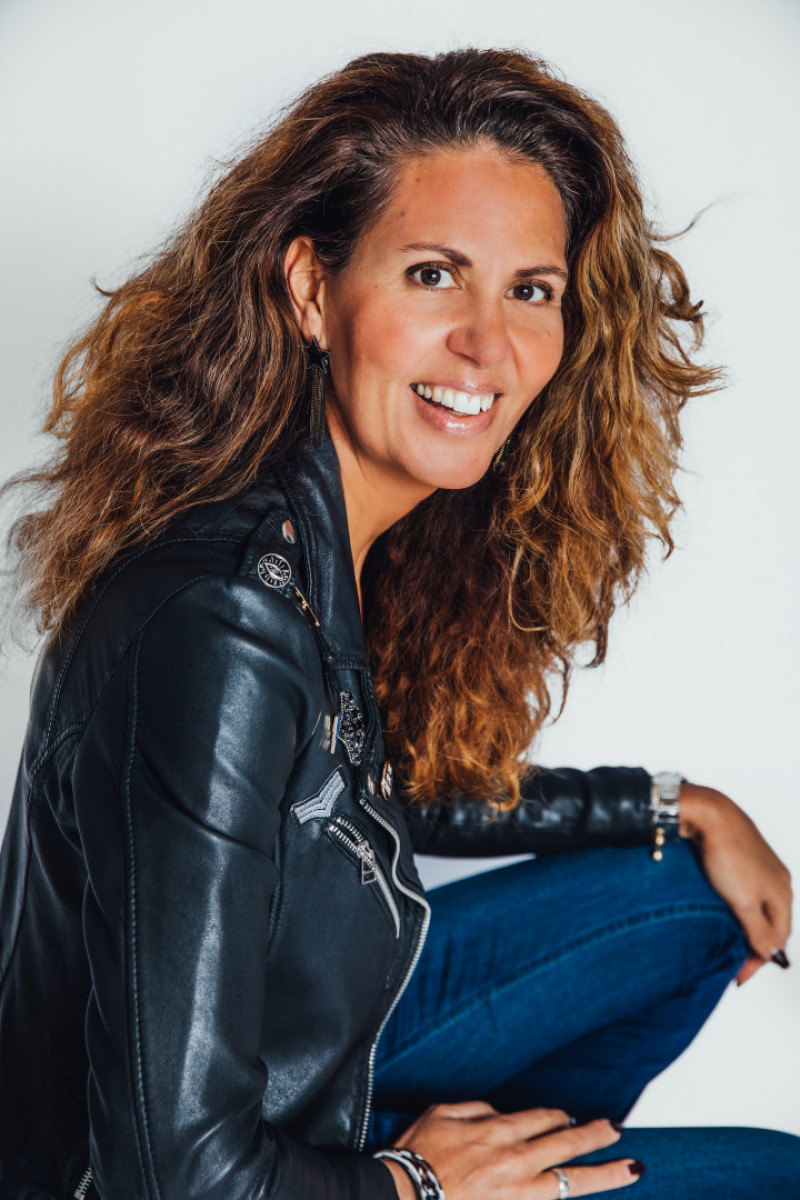 Women | Chantal | Bullet Models