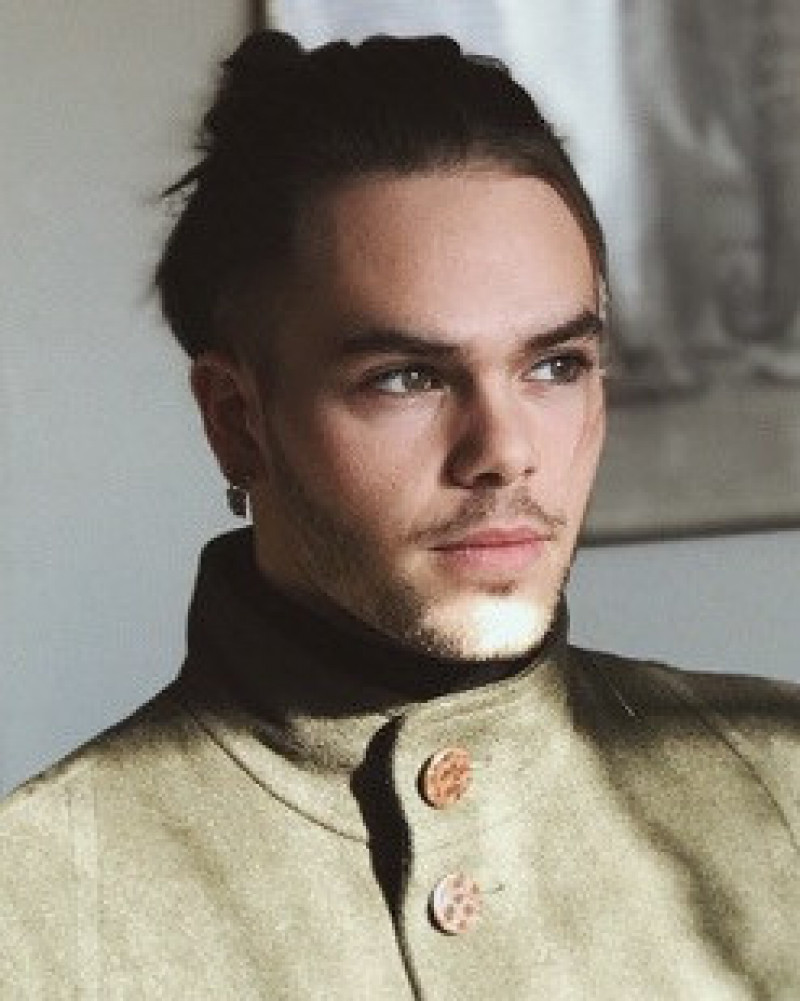 Characteristic men | Nigel | Bullet Models