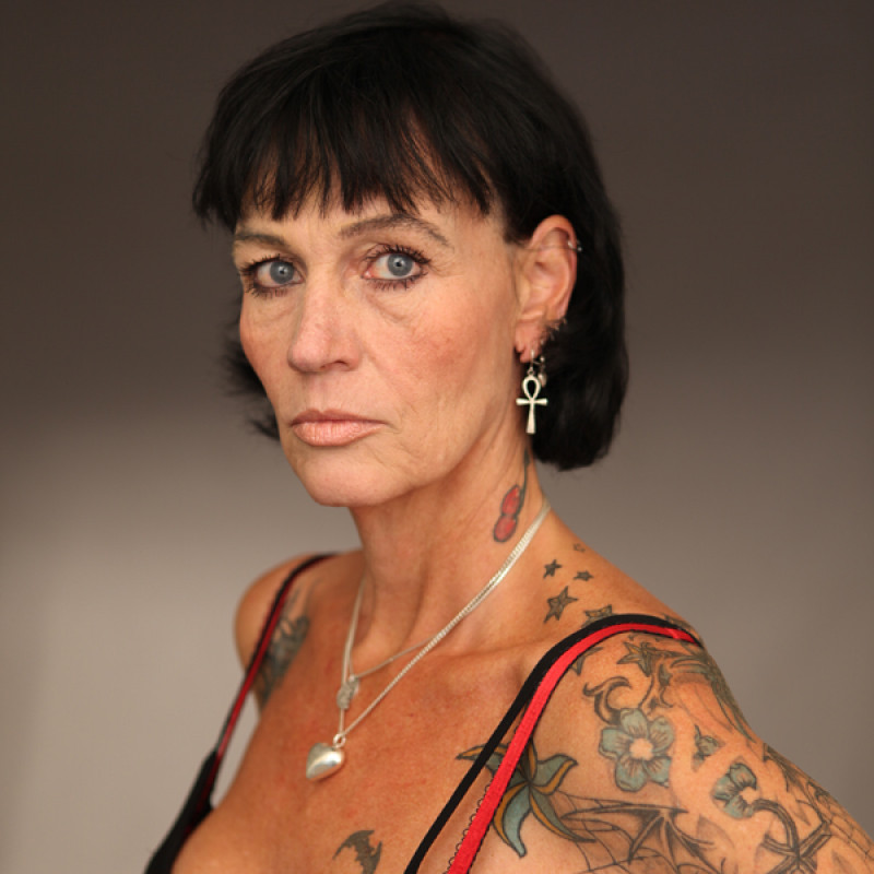 Characteristic women | Thea | Bullet Models