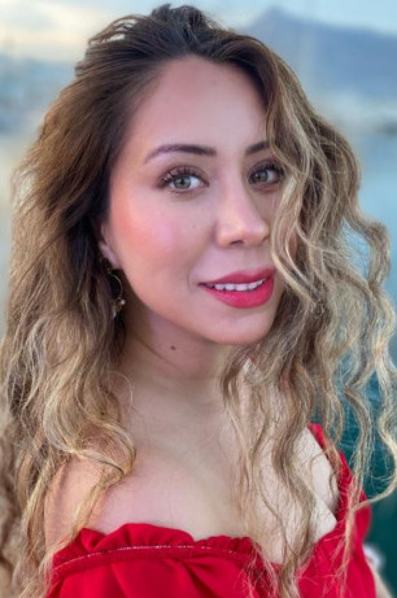 Women | Yvette | Bullet Models