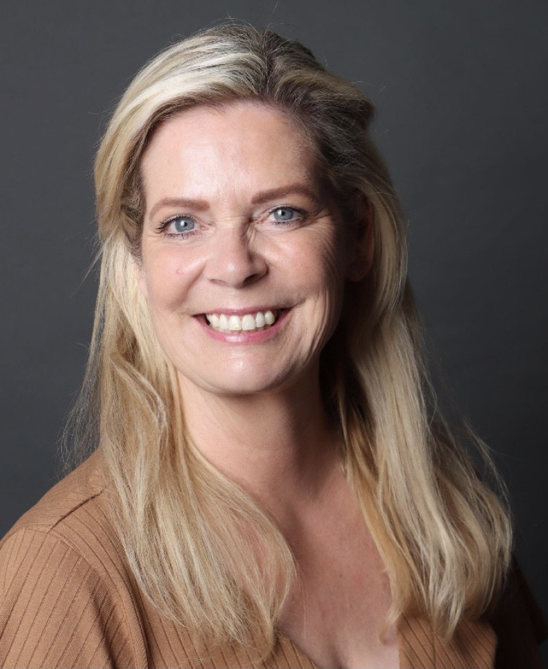 Women | Ingrid | Bullet Models