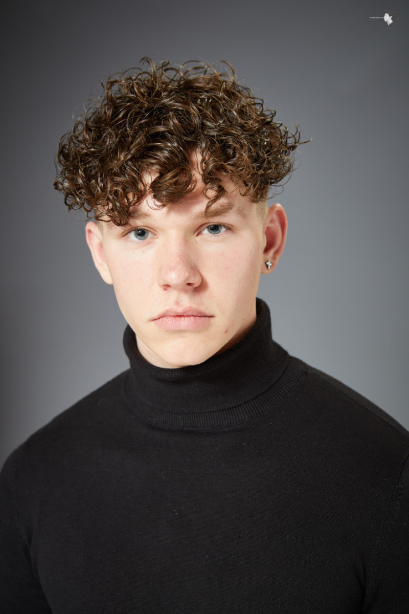 Men | Djessy | Bullet Models