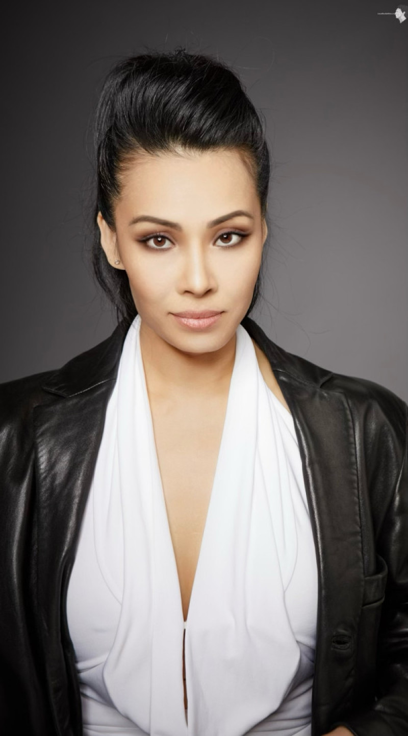 Women | Kim-Loan | Bullet Models