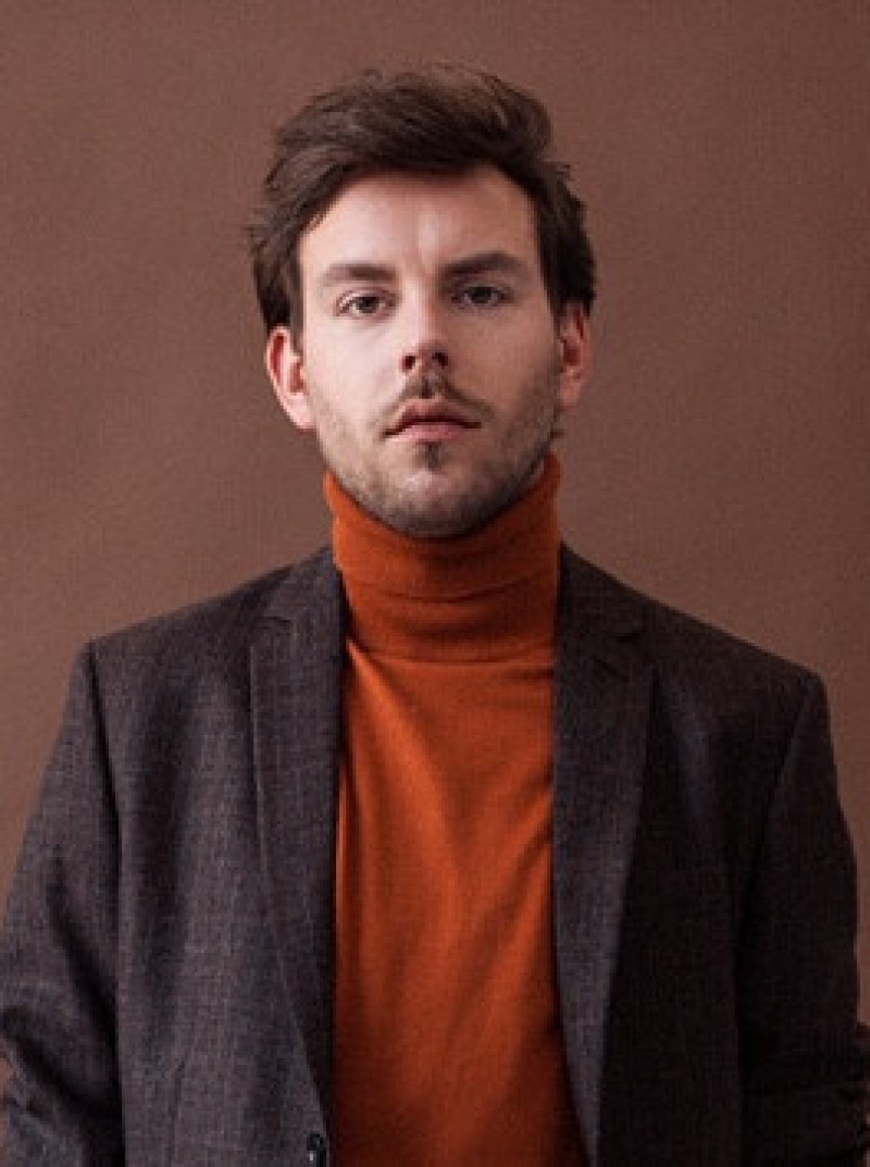 Characteristic men | Tom | Bullet Models