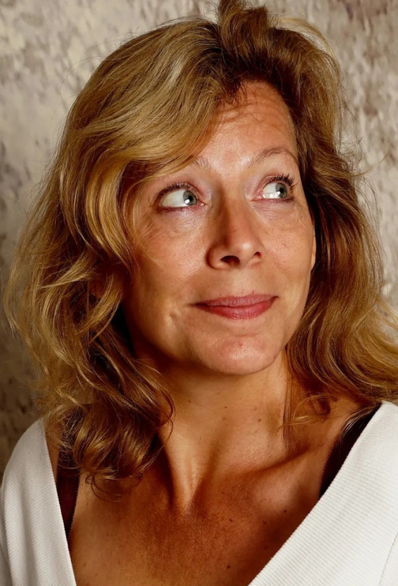 Real women | Madelon | Bullet Models