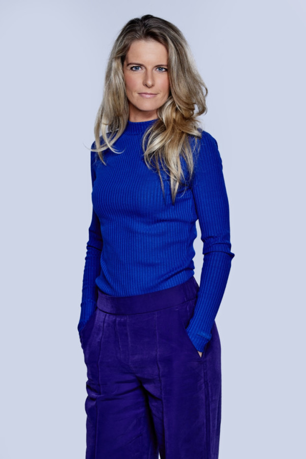 Women | Suzanne | Bullet Models