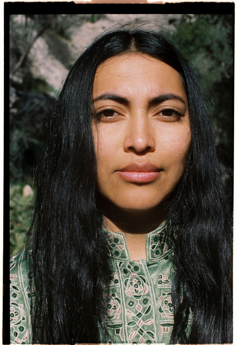 Characteristic women | Paola | Bullet Models