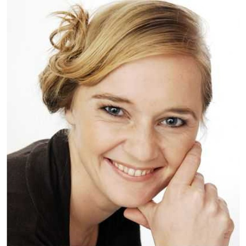 Real women | Nancy | Bullet Models