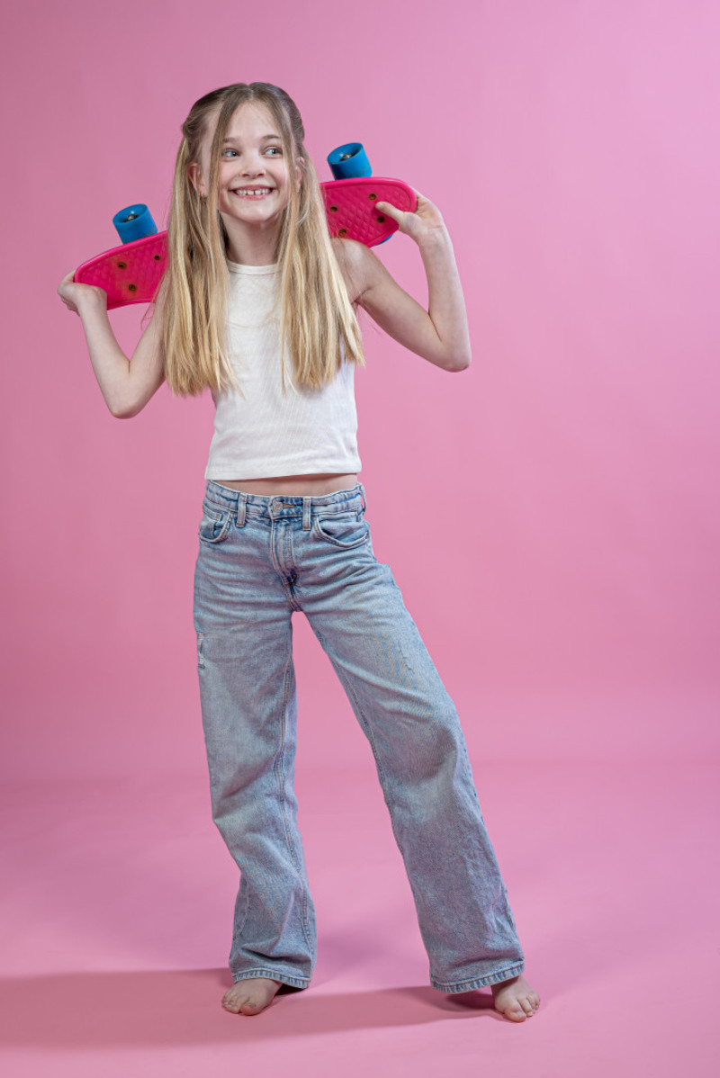 Kids | Evi | Bullet Models