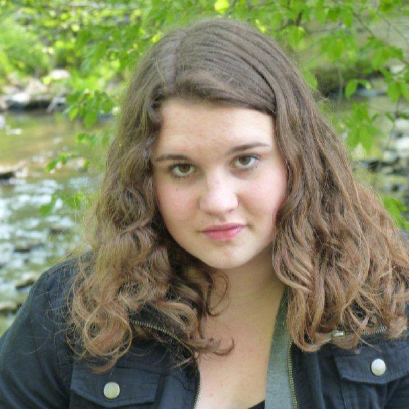 Real women | Sarah | Bullet Models