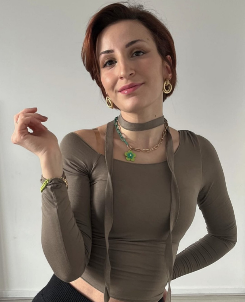 Real women | Leen | Bullet Models