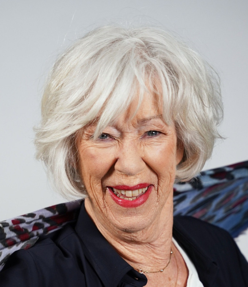 Real women | Elisabeth | Bullet Models