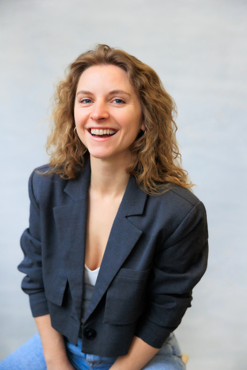 Real women | Esther | Bullet Models