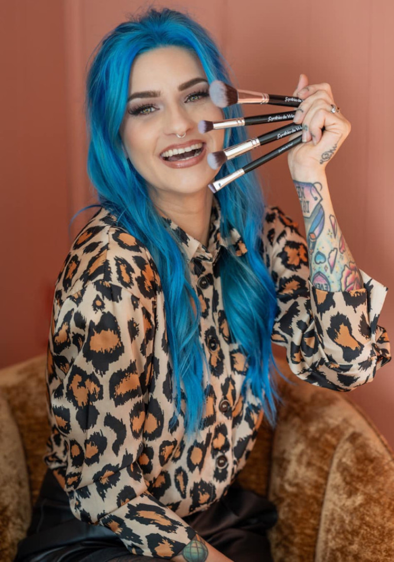 Women | Cynthia | Bullet Models