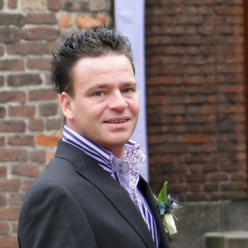 Real men | John | Bullet Models