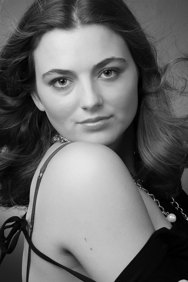 Real women | Maren | Bullet Models