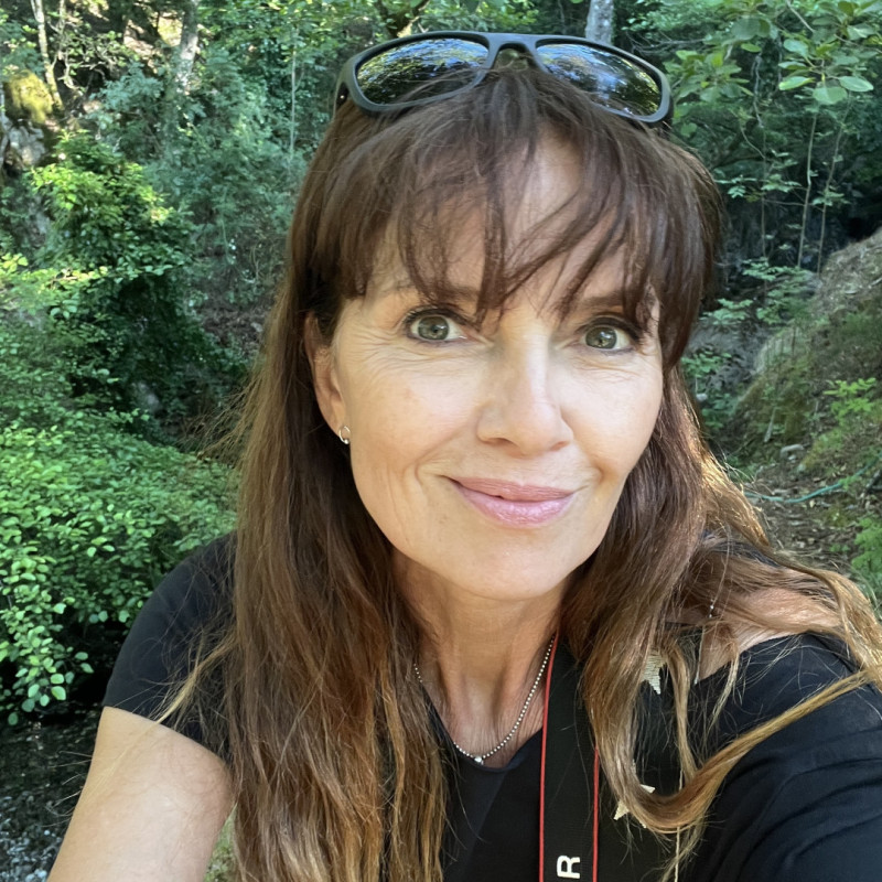 Characteristic women | Kat | Bullet Models