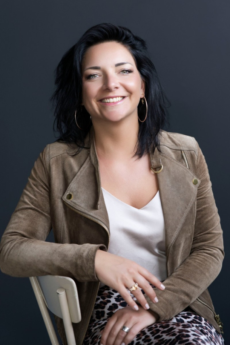 Women | Anne | Bullet Models