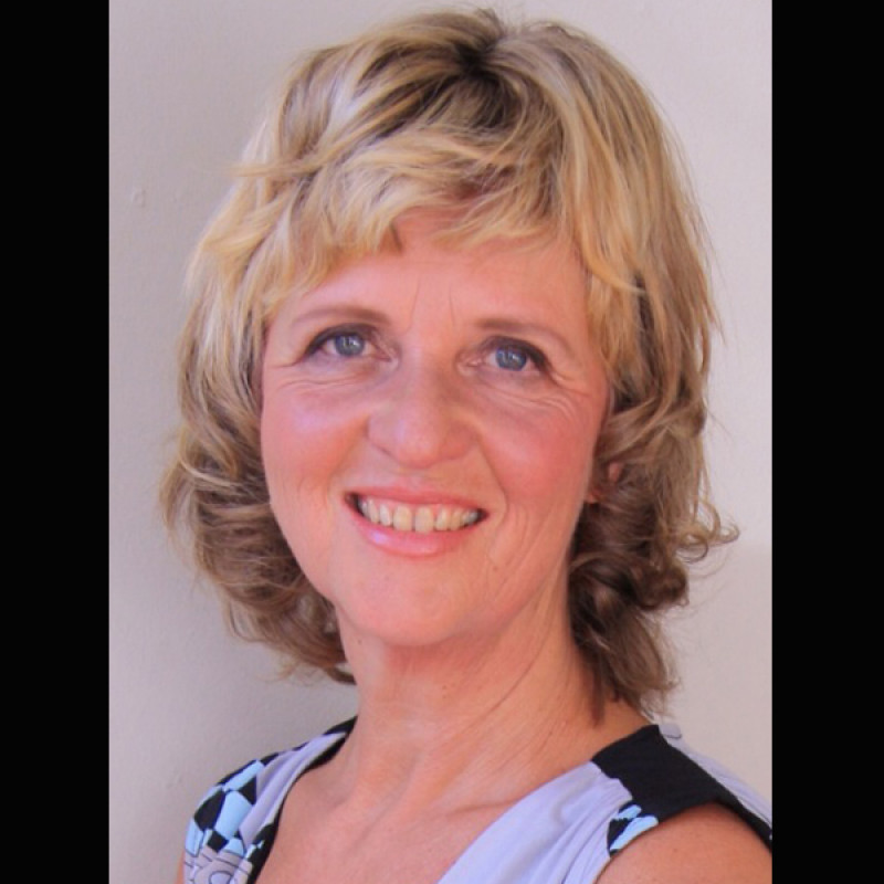 Real women | Ina | Bullet Models