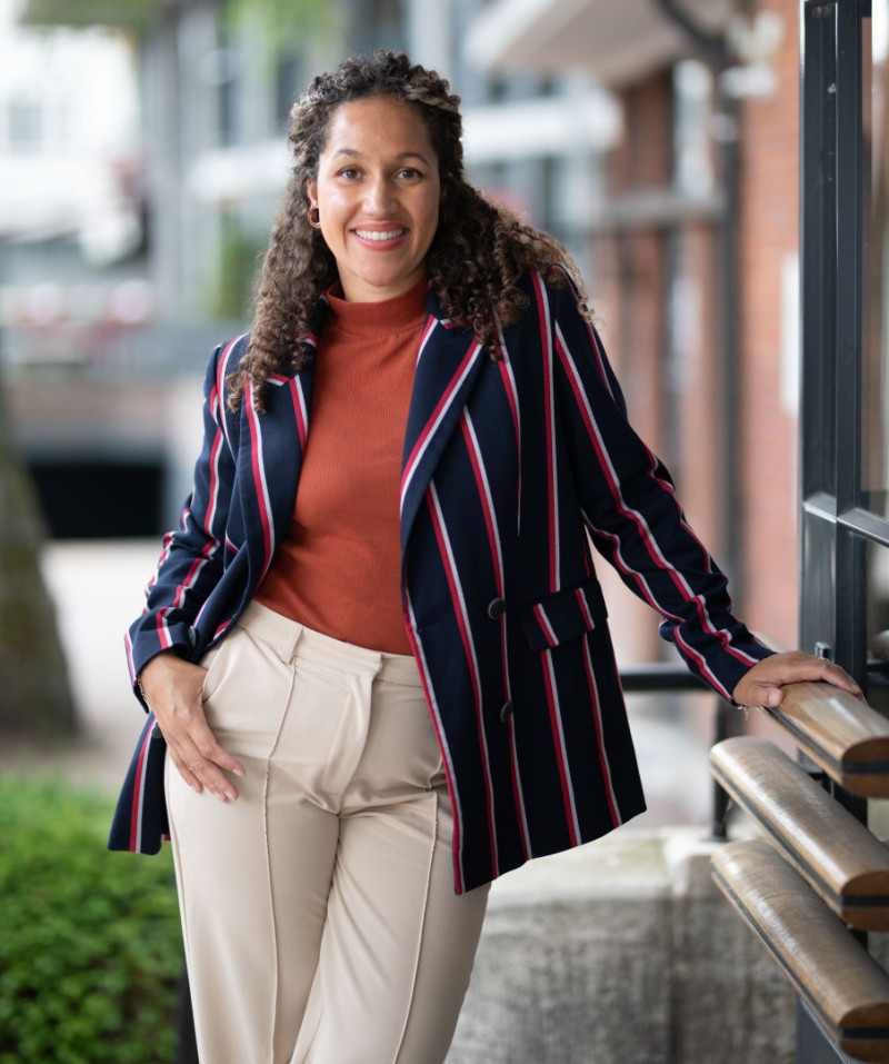 Characteristic women | Melanie | Bullet Models
