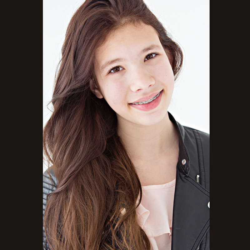 Women | Anne Fleur | Bullet Models