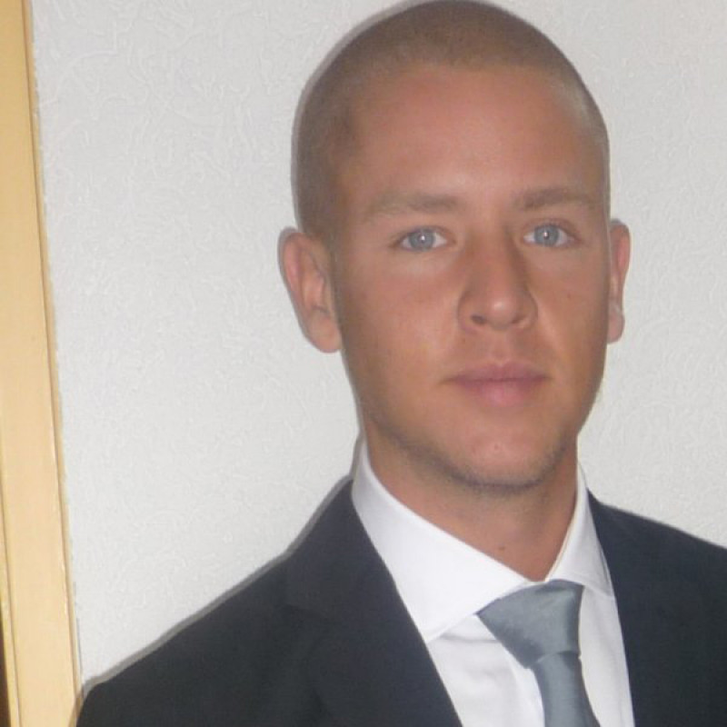 Characteristic men | Roy | Bullet Models