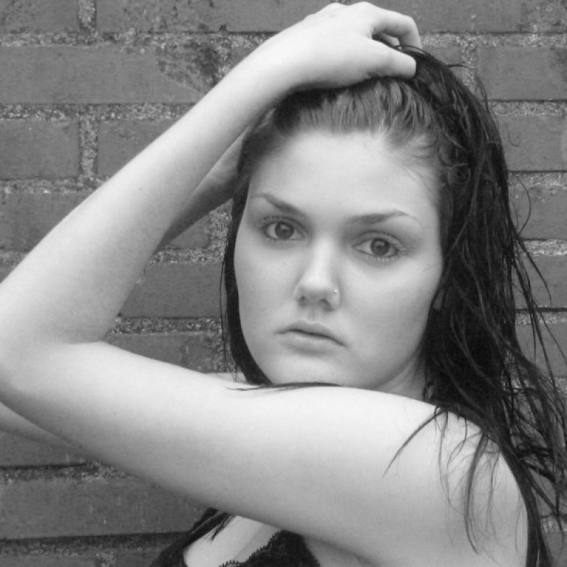 Real women | Annemarie | Bullet Models