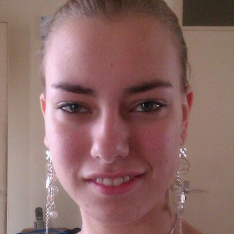 Real women | Nicky | Bullet Models