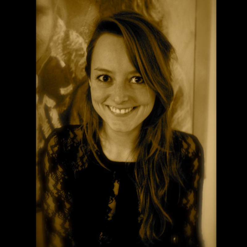 Real women | Yara | Bullet Models