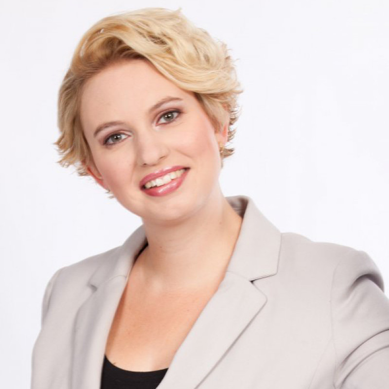 Real women | Iris | Bullet Models