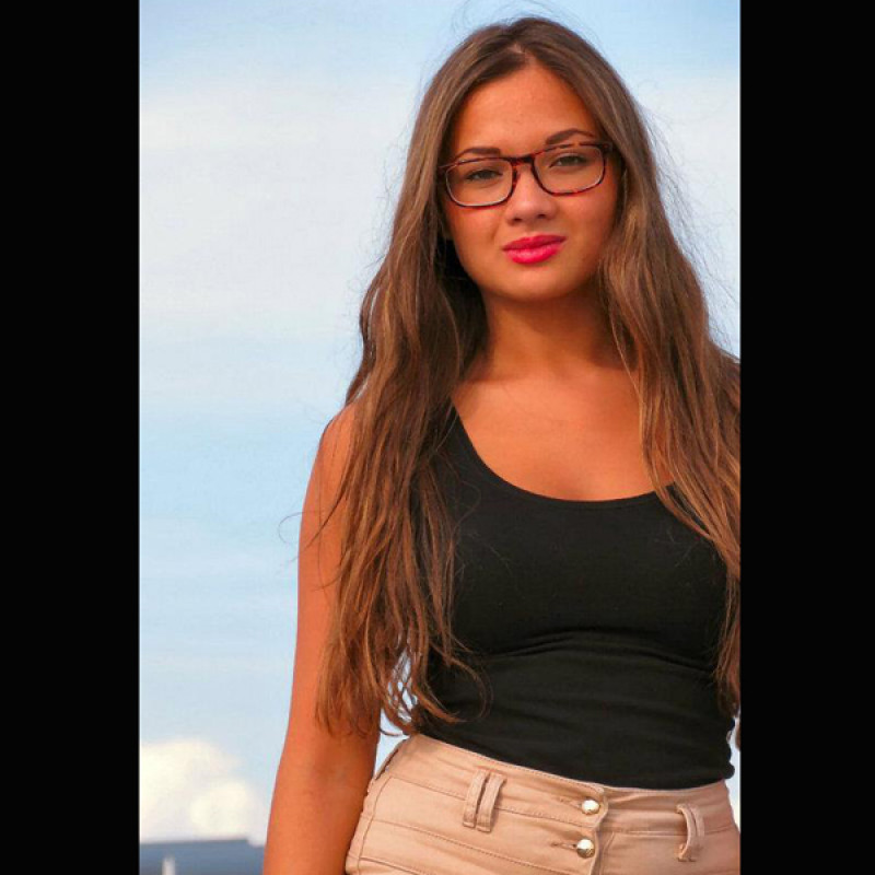 Characteristic women | Carly | Bullet Models