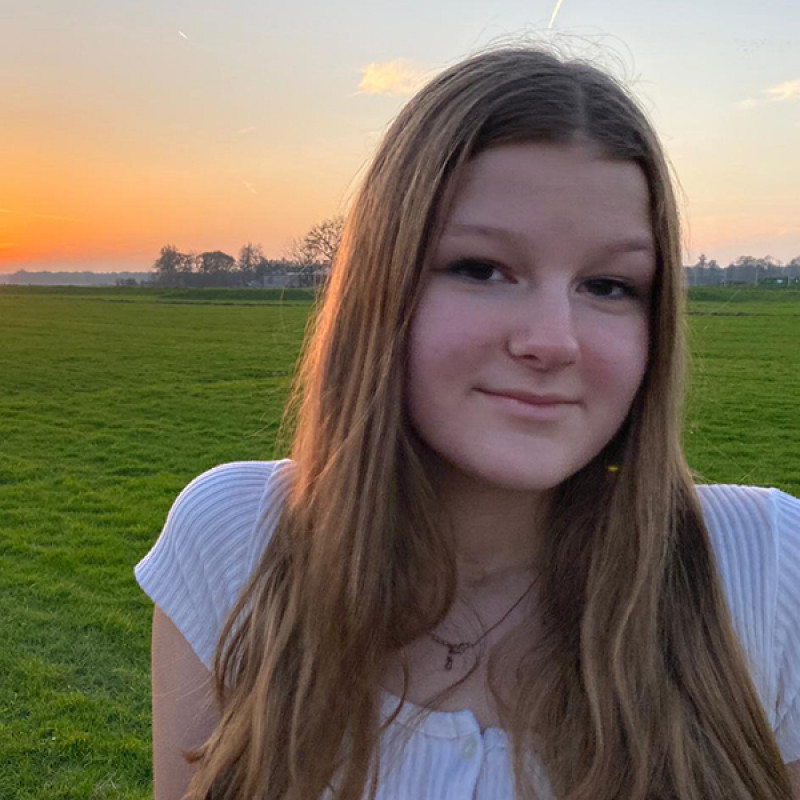 Women | Lotte | Bullet Models