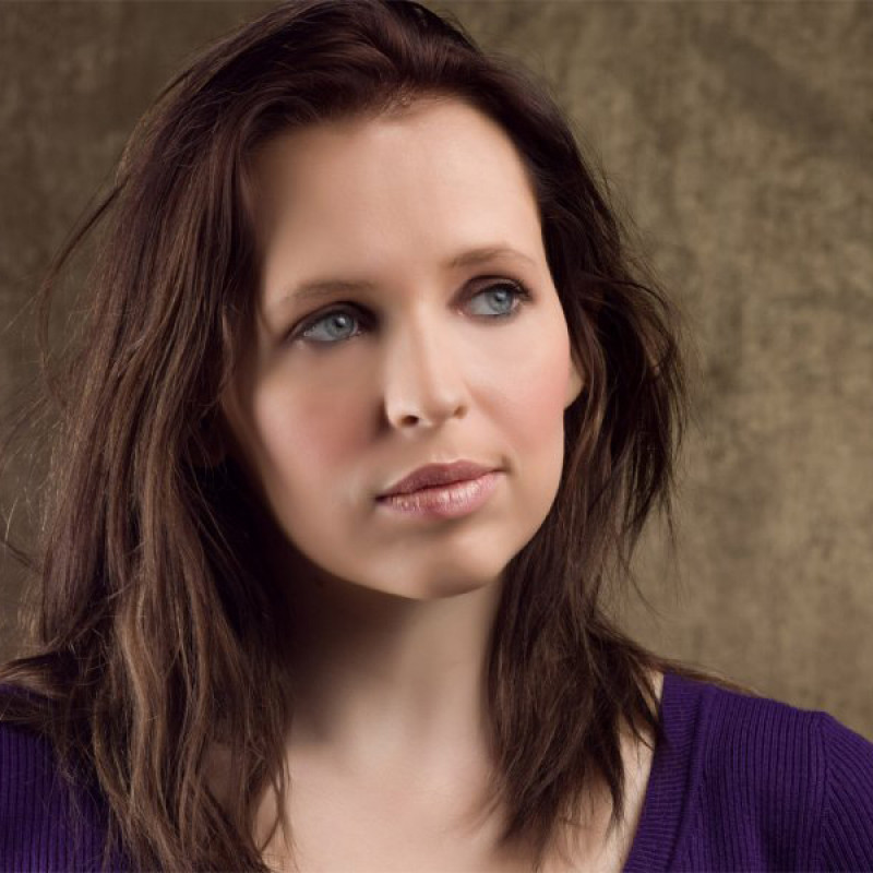 Real women | Jacqueline | Bullet Models