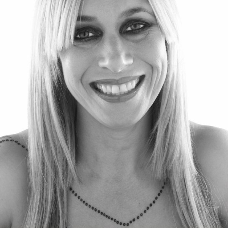 Real women | Manon | Bullet Models