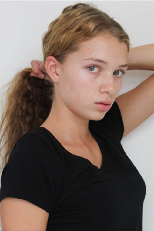 Women | Claudia | Bullet Models