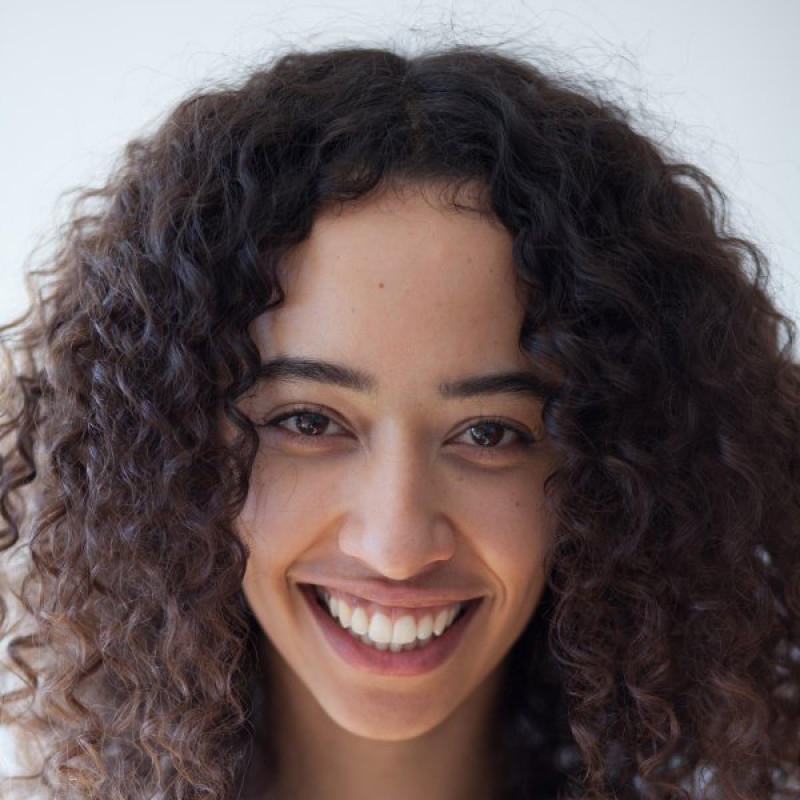 Characteristic women | Robin | Bullet Models